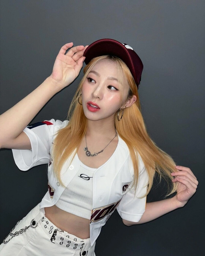 Clover (SERENITY) | K-Pop Fanon Fandom Wiki | Fandom