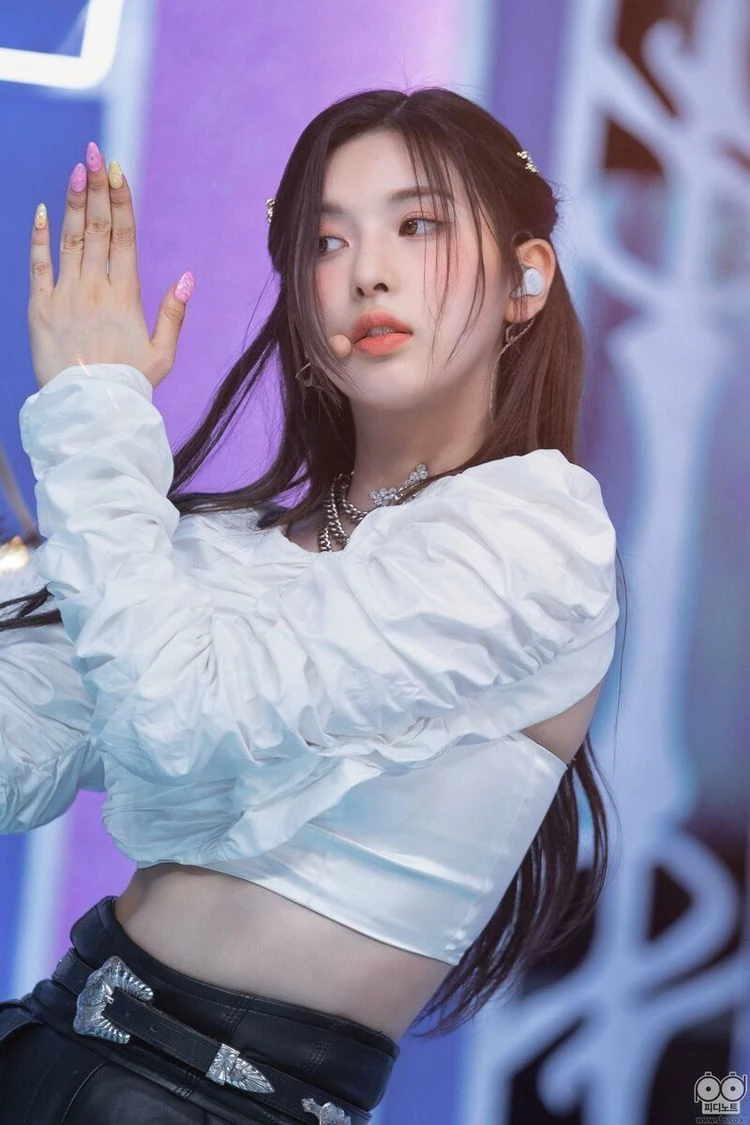 An Seo Bin | K-Pop Fanon Fandom Wiki | Fandom