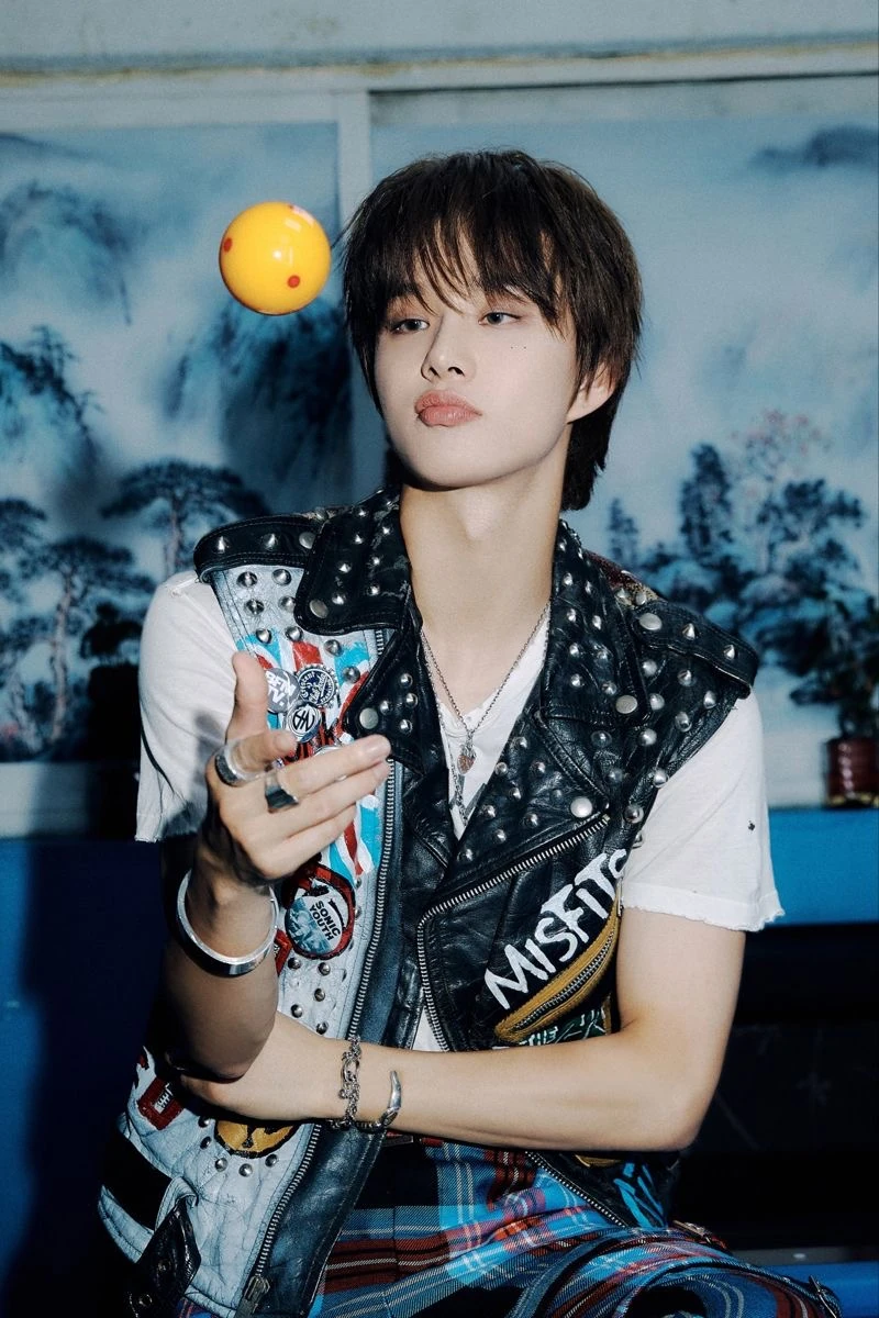 Chen | K-Pop Fanon Fandom Wiki | Fandom