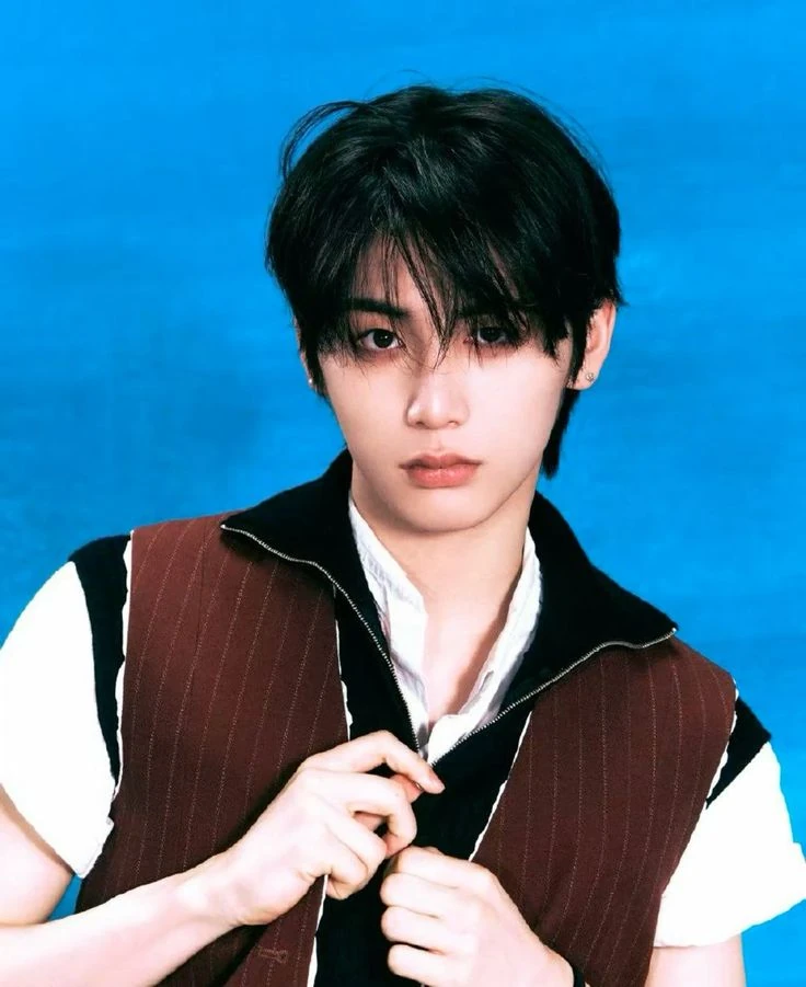 Shin Dongwoo | K-Pop Fanon Fandom Wiki | Fandom