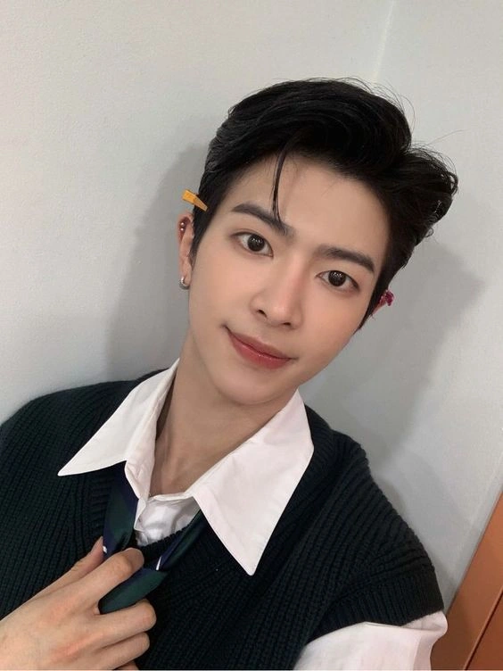 Kiri | K-Pop Fanon Fandom Wiki | Fandom