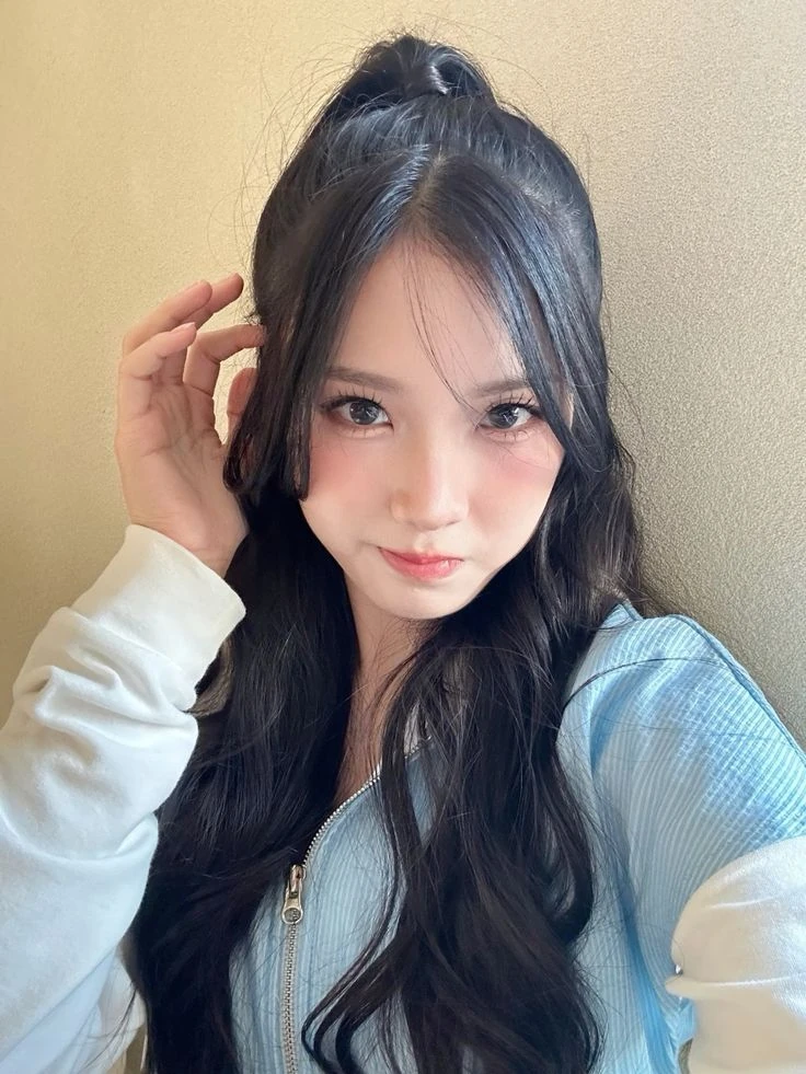 Ri.U | K-Pop Fanon Fandom Wiki | Fandom