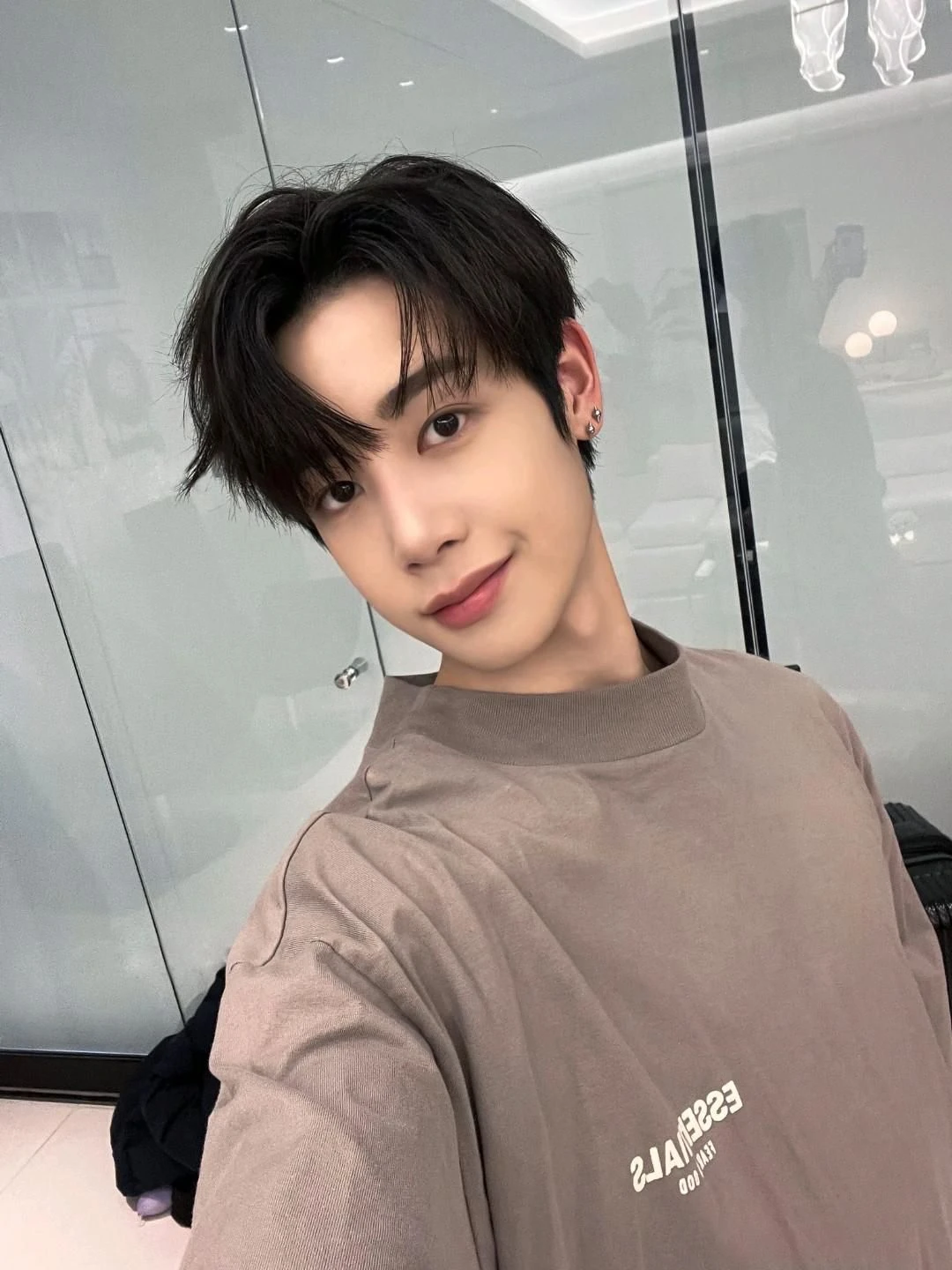 Theron | K-Pop Fanon Fandom Wiki | Fandom