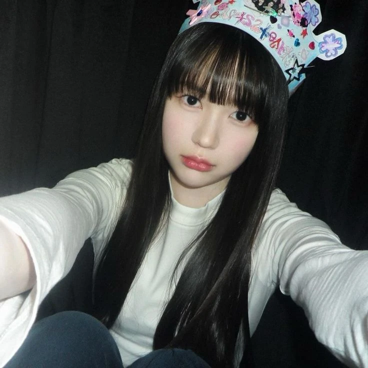 Je Yorin | K-Pop Fanon Fandom Wiki | Fandom