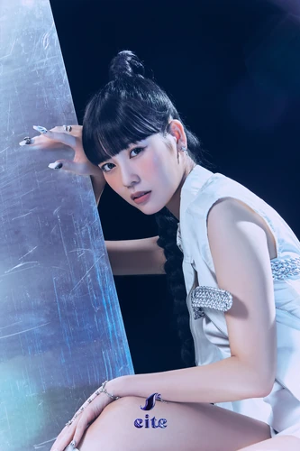 Yuisa (eite) | Kpop Wiki | Fandom