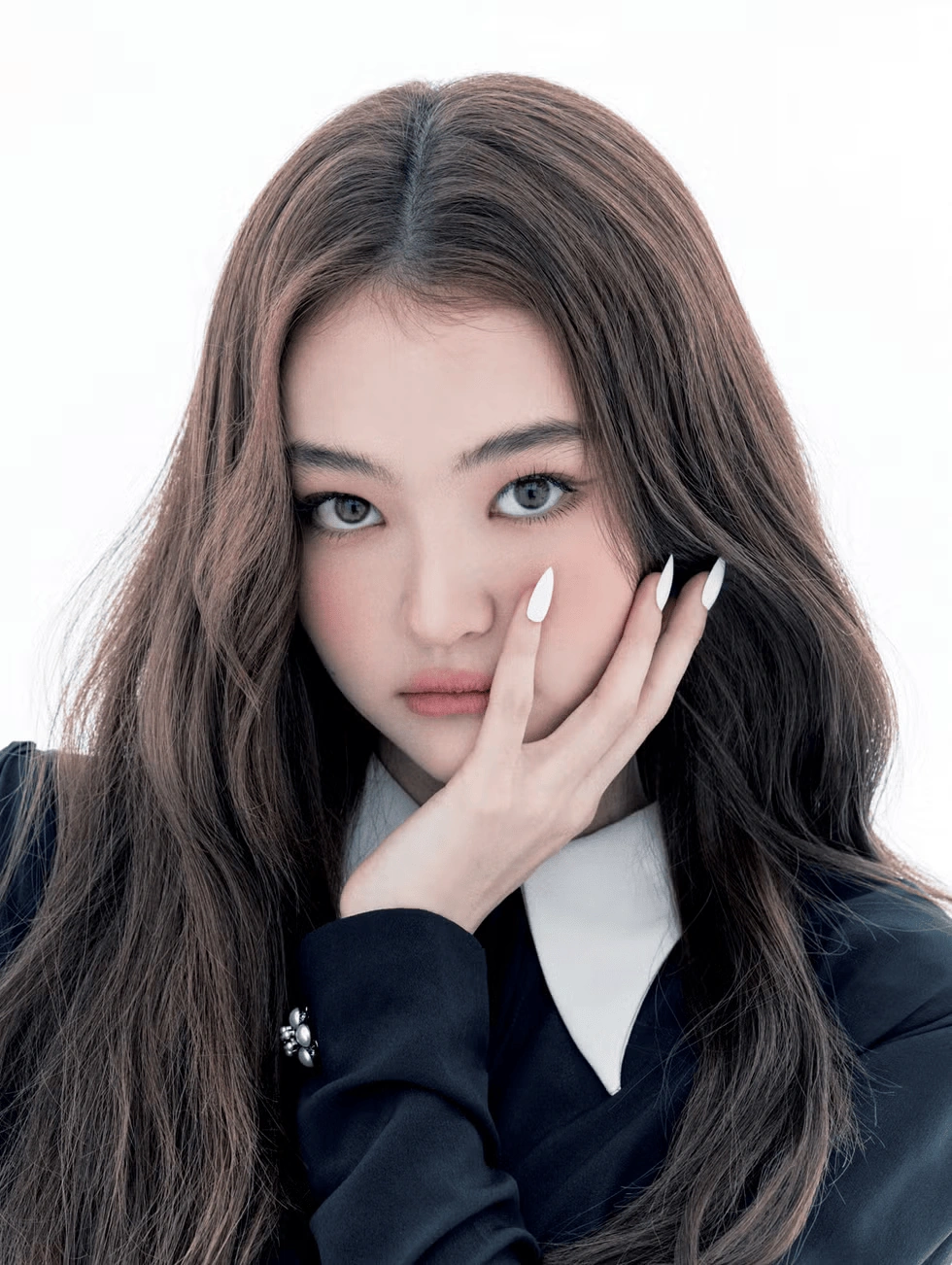 Ella (MEOVV) | Kpop Wiki | Fandom