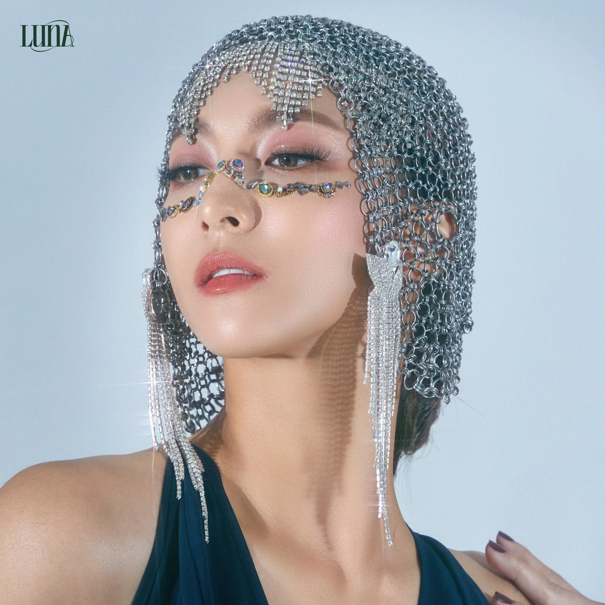 Luna (singer) | Kpop Wiki | Fandom