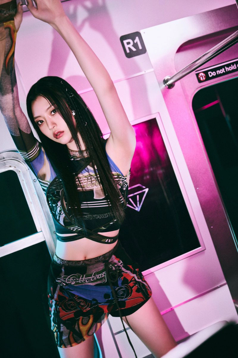 Лена (VVS) | K-pop вики | Fandom