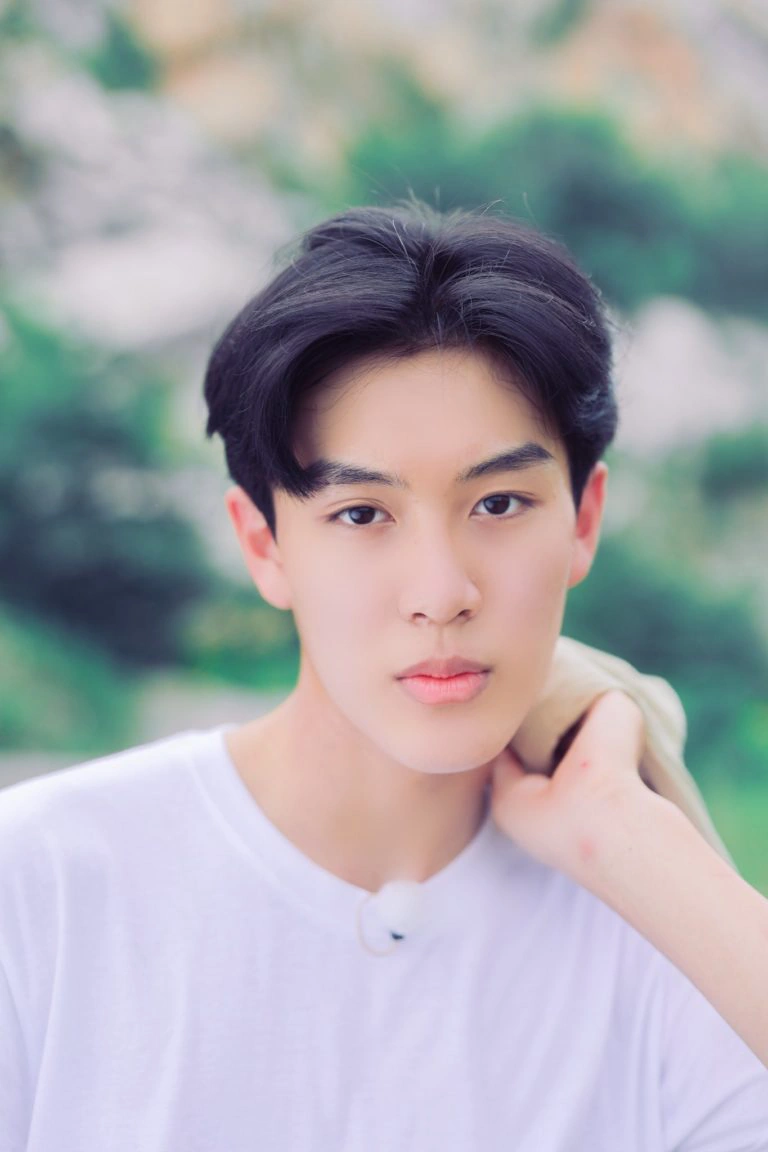 Choi Han | Kpop Wiki | Fandom