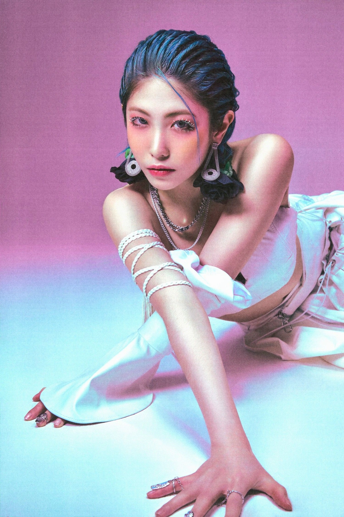 ID:Earth | Kpop Wiki | Fandom