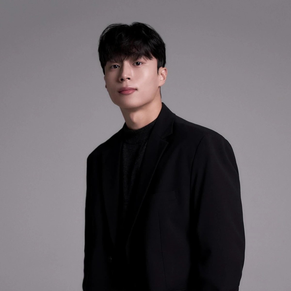 Hwang Gun Woo | Kpop Wiki | Fandom