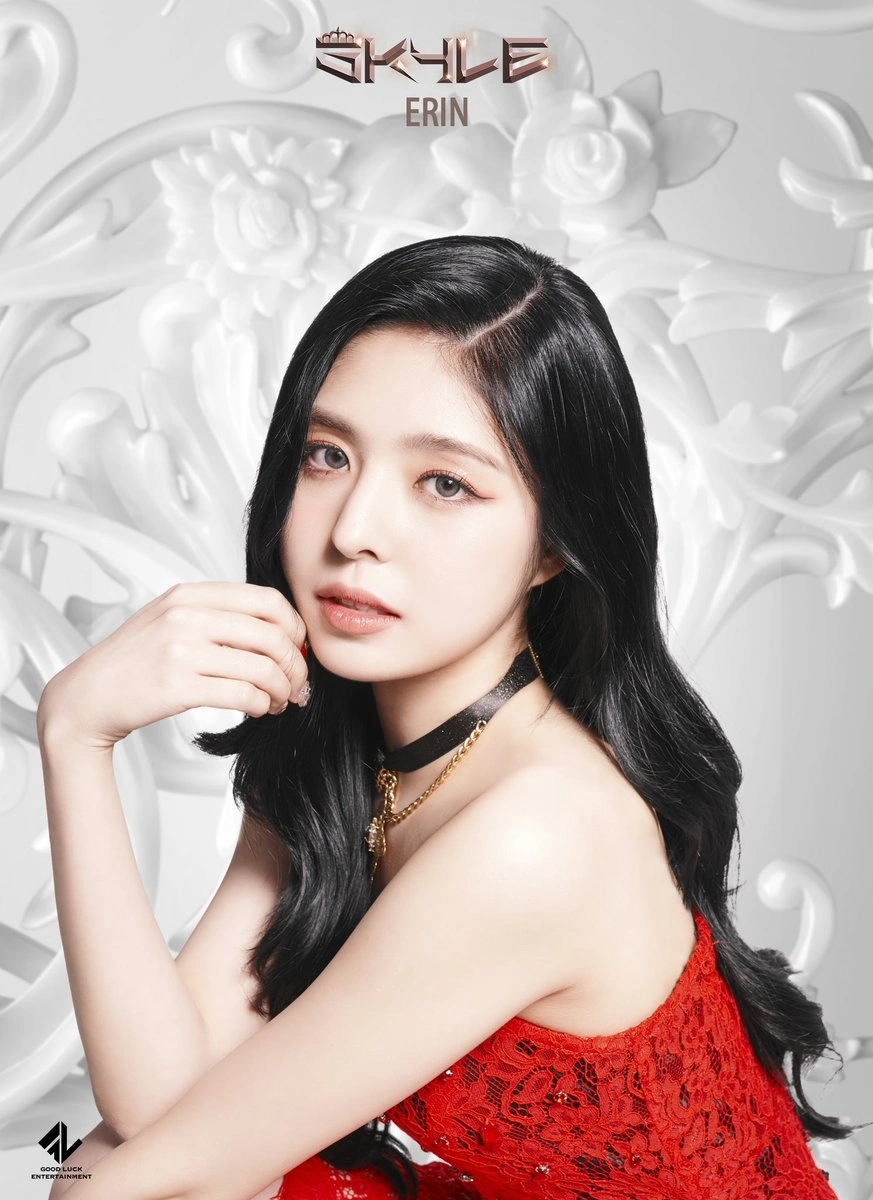 Erin (SKYLE)/Gallery | Kpop Wiki | Fandom
