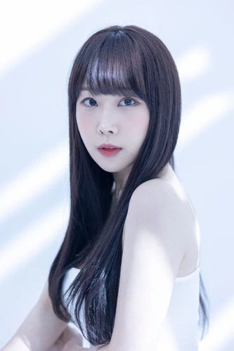 Sung Yoojin | Kpop Wiki | Fandom