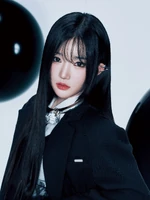 YooYeon (tripleS)/Gallery | Kpop Wiki | Fandom