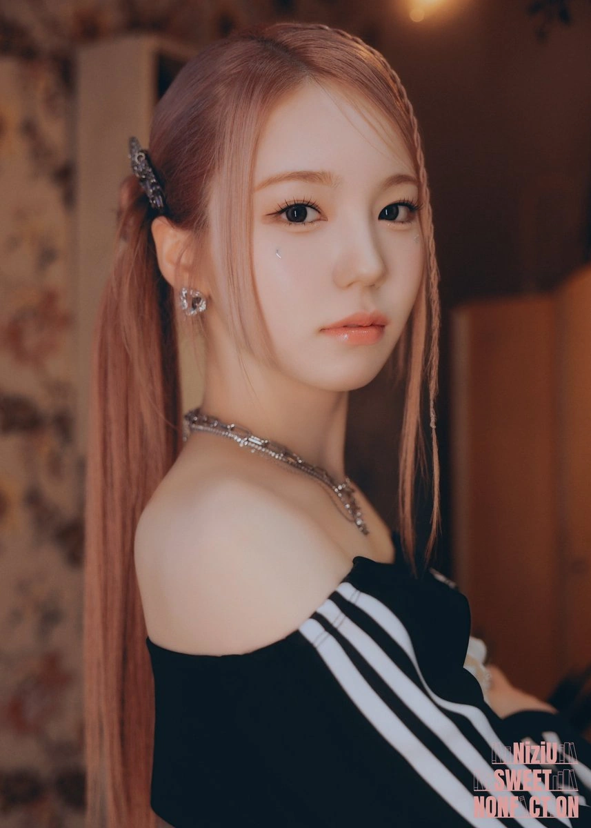 Ayaka (NiziU) | Kpop Wiki | Fandom