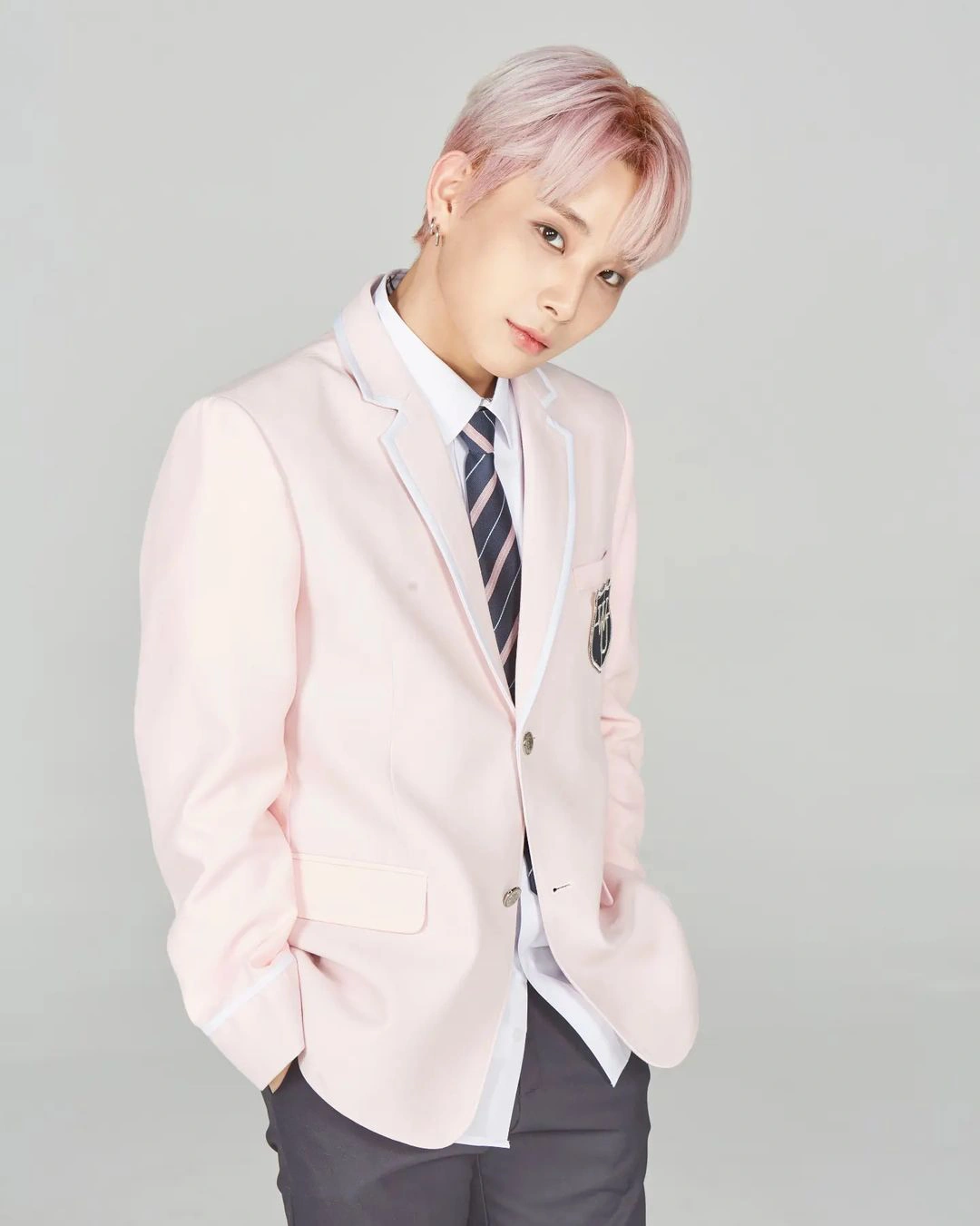 Jeongmin (WEUS) | Kpop Wiki | Fandom