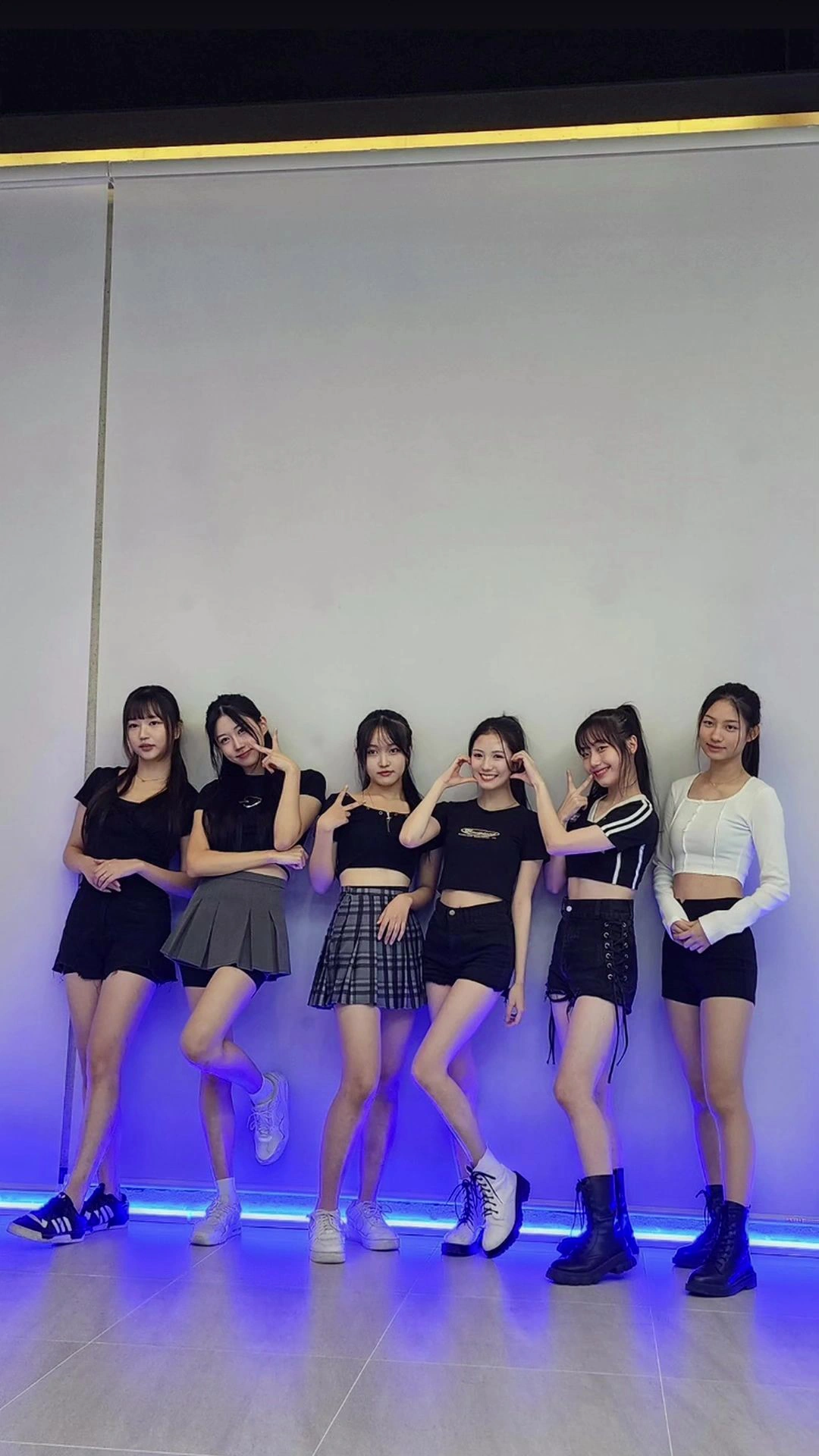 SOE (group) | Kpop Wiki | Fandom