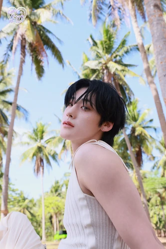 Yoo Yong Ha | Kpop Wiki | Fandom