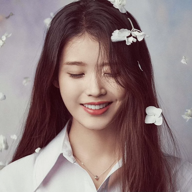 IU | Kpop Polska Wiki | Fandom