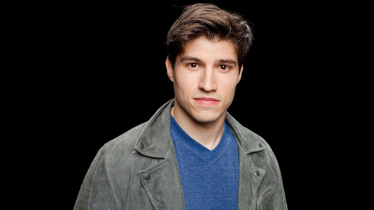 Cameron Cuffe | Wiki Krypton | Fandom