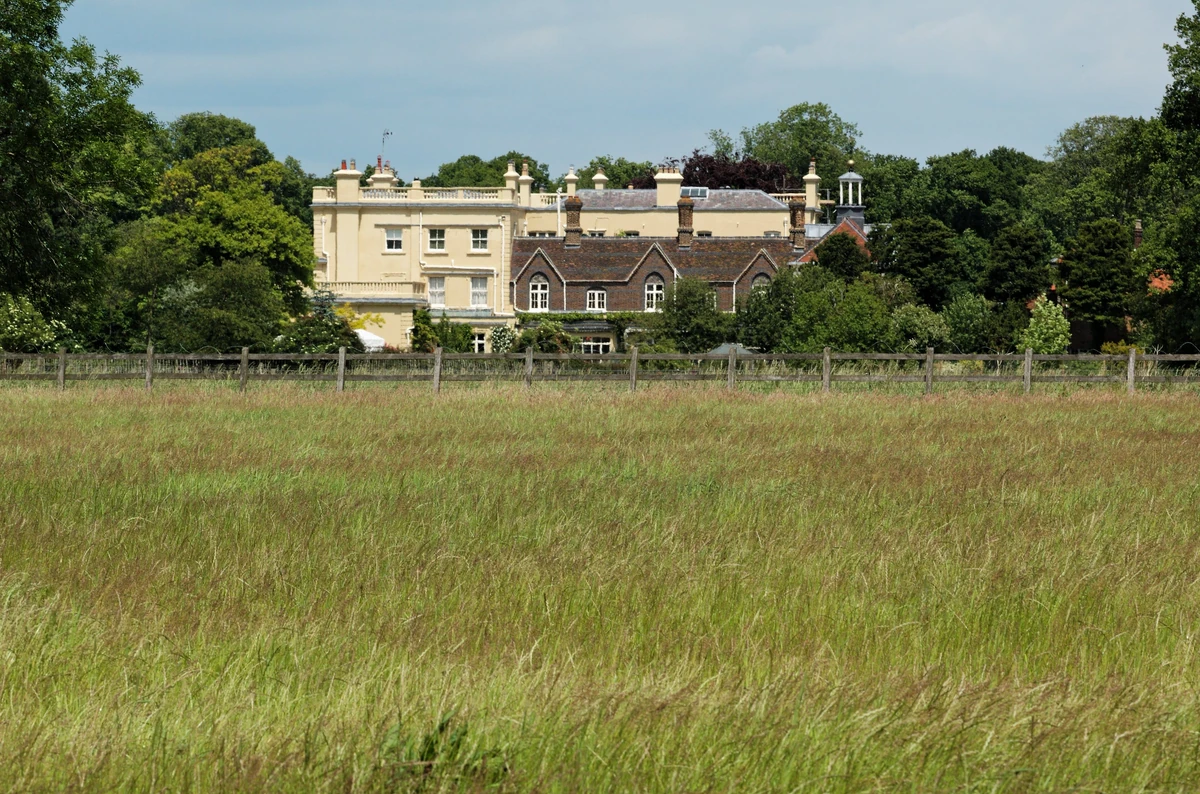 Childwickbury Manor | Kubrick Wiki | Fandom