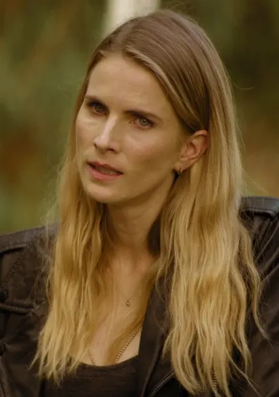 Helena | La Brea Wiki | Fandom