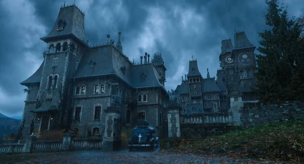 Académie Nevermore | Wiki La famille Addams | Fandom