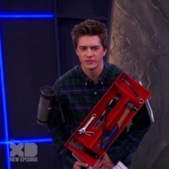 Glitches | Lab Rats: Elite Force Wikia | Fandom