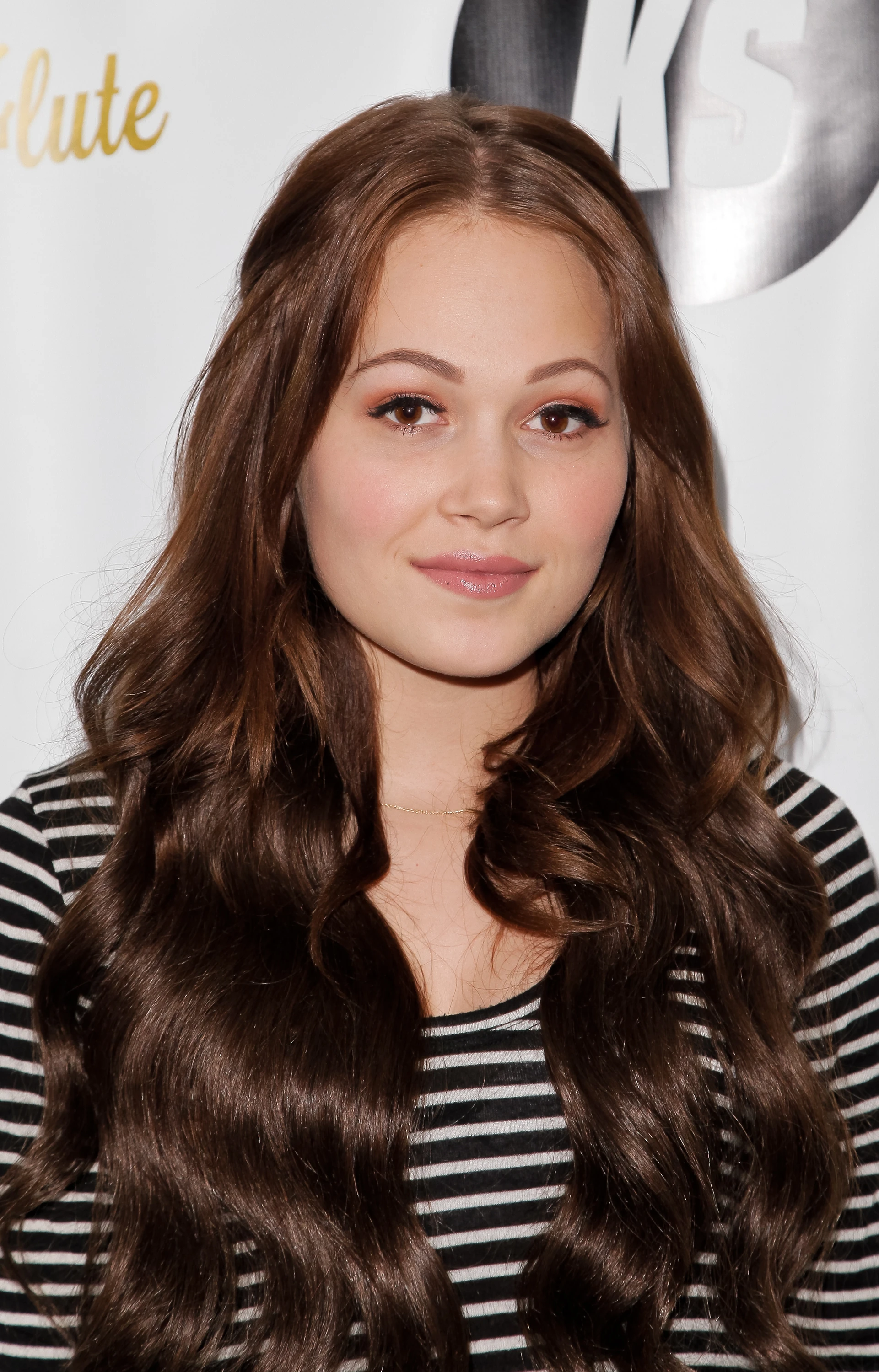 Kelli Berglund | Lab Rats: Elite Force Wikia | Fandom