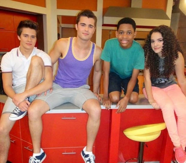 Cyborg Shark Attack/Gallery | Disney XD's Lab Rats Wiki | Fandom