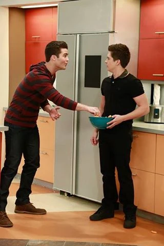 Spike Fright/Gallery | Disney XD's Lab Rats Wiki | Fandom
