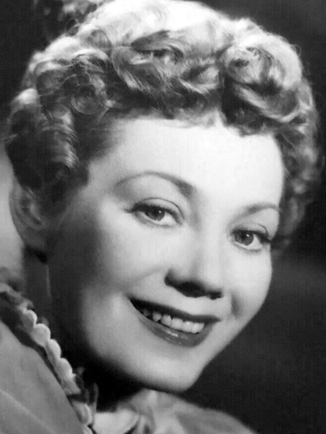 Nane Germon | Wiki La Bella y la Bestia | Fandom