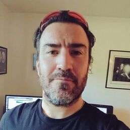 Toby Hynes | Wiki La Biblioteca del Viejo Mundo | Fandom