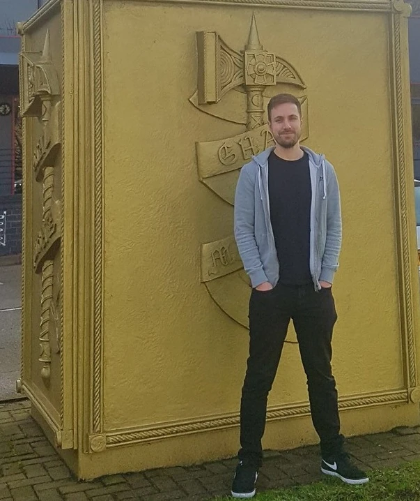 Joe Tomaszewski | Wiki La Biblioteca del Viejo Mundo | Fandom