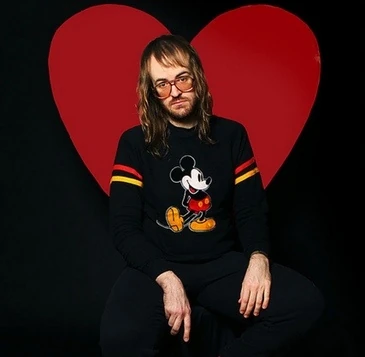 Breedlove | Gagapedia | Fandom