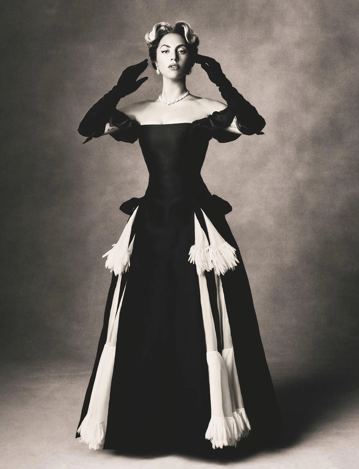 Graff | Gagapedia | Fandom