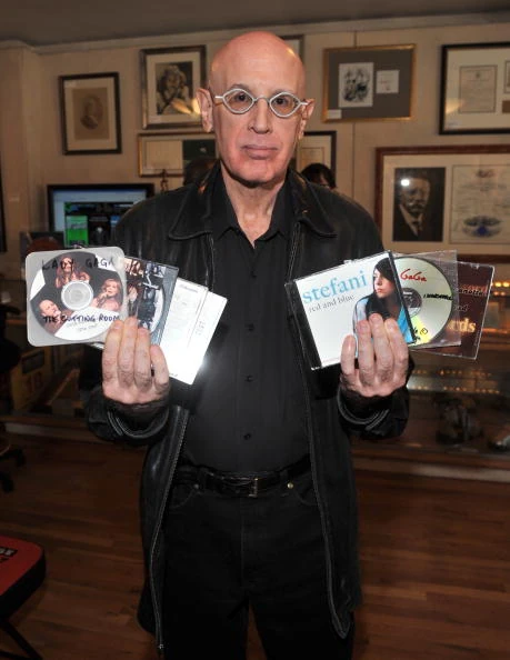 Bob Leone | Gagapedia | Fandom