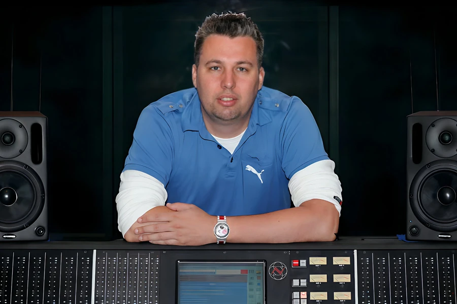 Joshua Blair | Gagapedia | Fandom