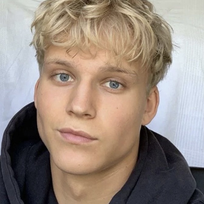 Lucas Sutcliffe Lagunabeach Wiki Fandom
