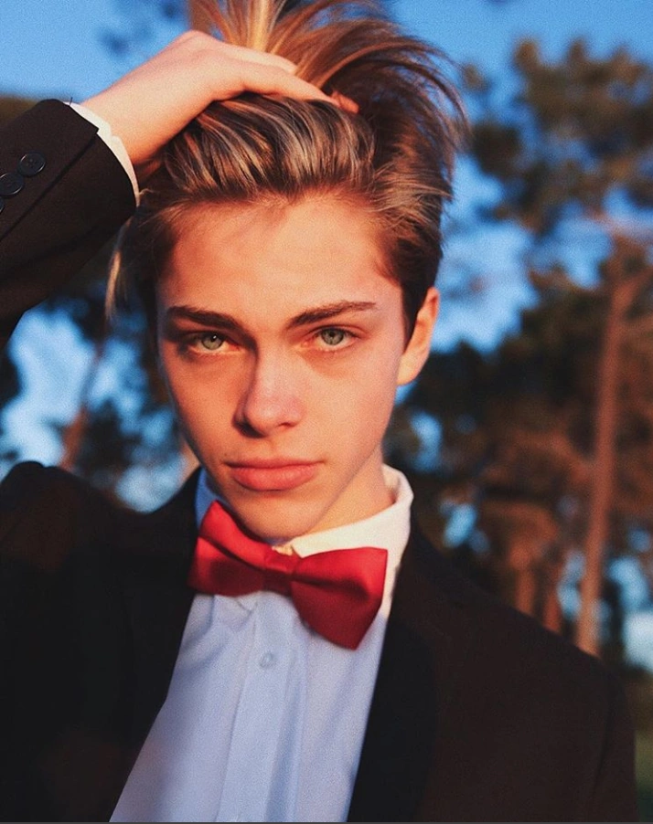 Chase Jones | Lakewood Academy Highschool Wiki | Fandom