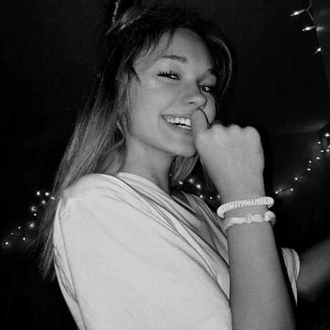 Mia Rose | Lakewood Academy Highschool Wiki | Fandom