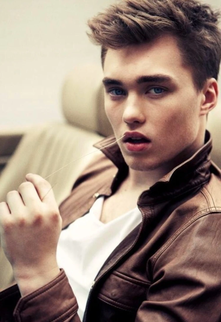 Scott Thomson | Lakewood Academy Highschool Wiki | Fandom