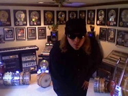 Andrew Kravitz | Lana Del Rey Wiki | Fandom