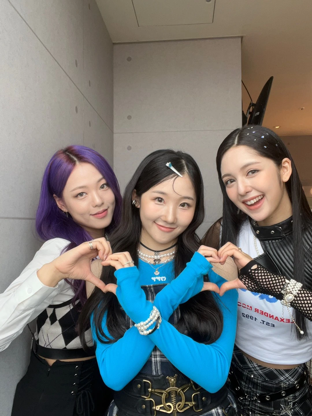 Foreigners/Gallery | Lapillus Wiki | Fandom