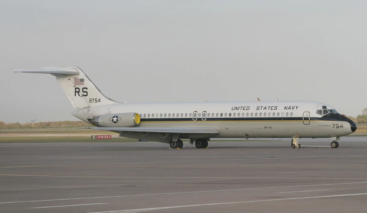 C-9 Nightingale | Largest aircraft Wiki | Fandom