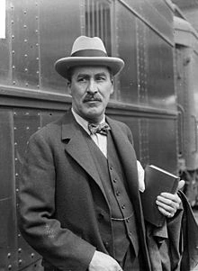Howard Carter | Wiki Las Crónicas de Kane | Fandom