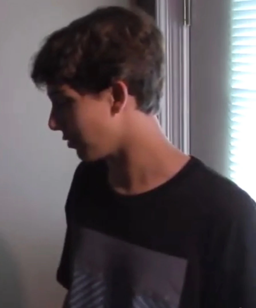 Oranjello | Last Minute Films Wiki | Fandom