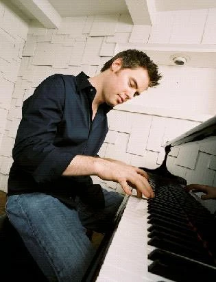 Robert Duncan | Last Resort Wiki | Fandom