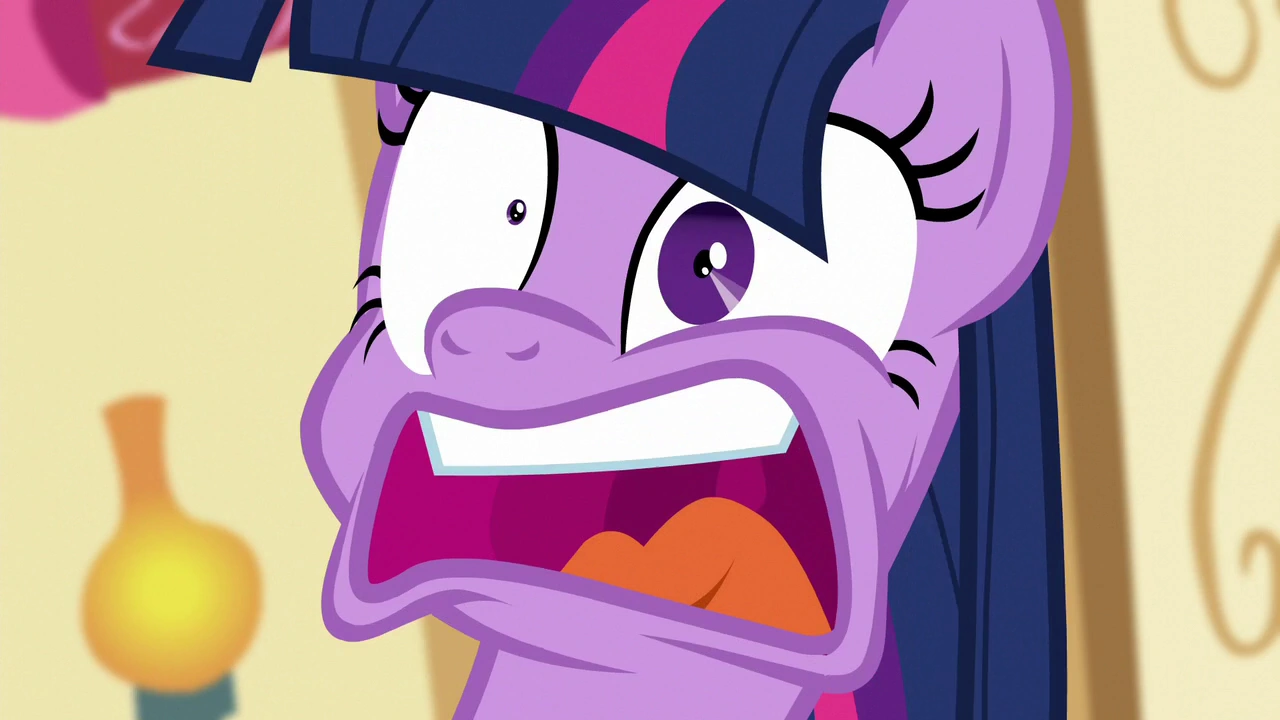 Twilight Sparkle Screaming
