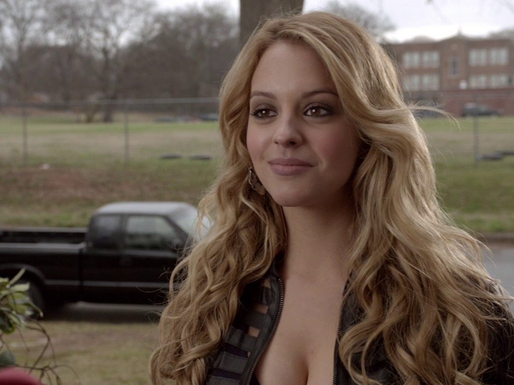 Liza Damewood Latenightbite Wiki Fandom